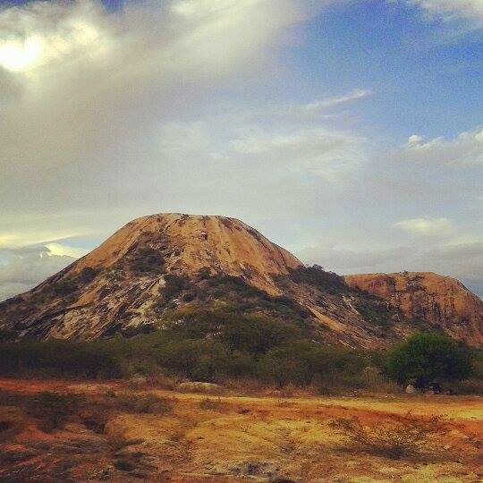 Observatório Histórico Geográfico: Conheça os Inselbergs