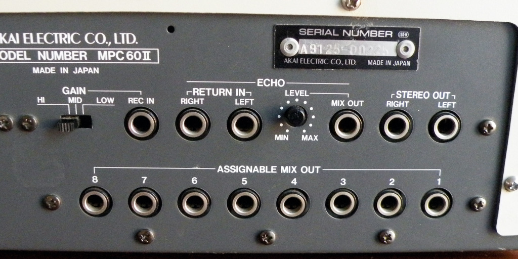 MATRIXSYNTH: Akai MPC-60 II SN A9125-00225