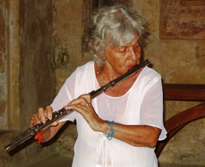 Rodrigues via Mauritius: Odette Ernest-Dias - Eine musikalische ...