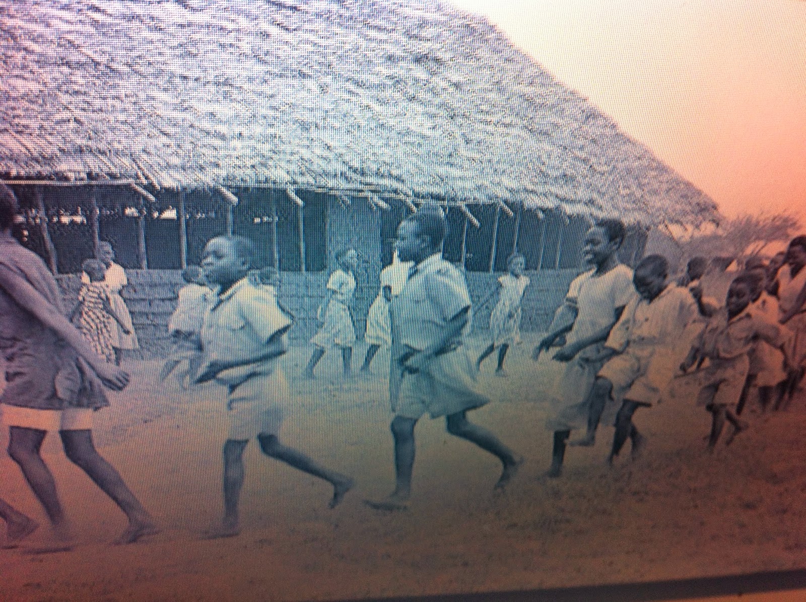 THE BLACK SOCIAL HISTORY:: BLACK SOCIAL HISTORY : THE MAU MAU UPRISING ...