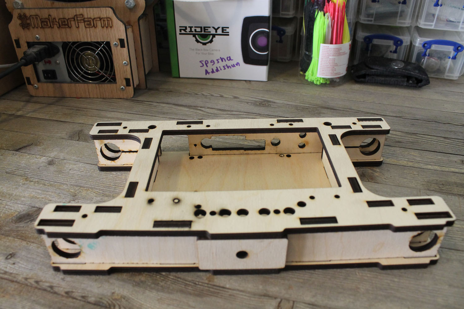 William Osman: Laser Cut: DSLR Monitor