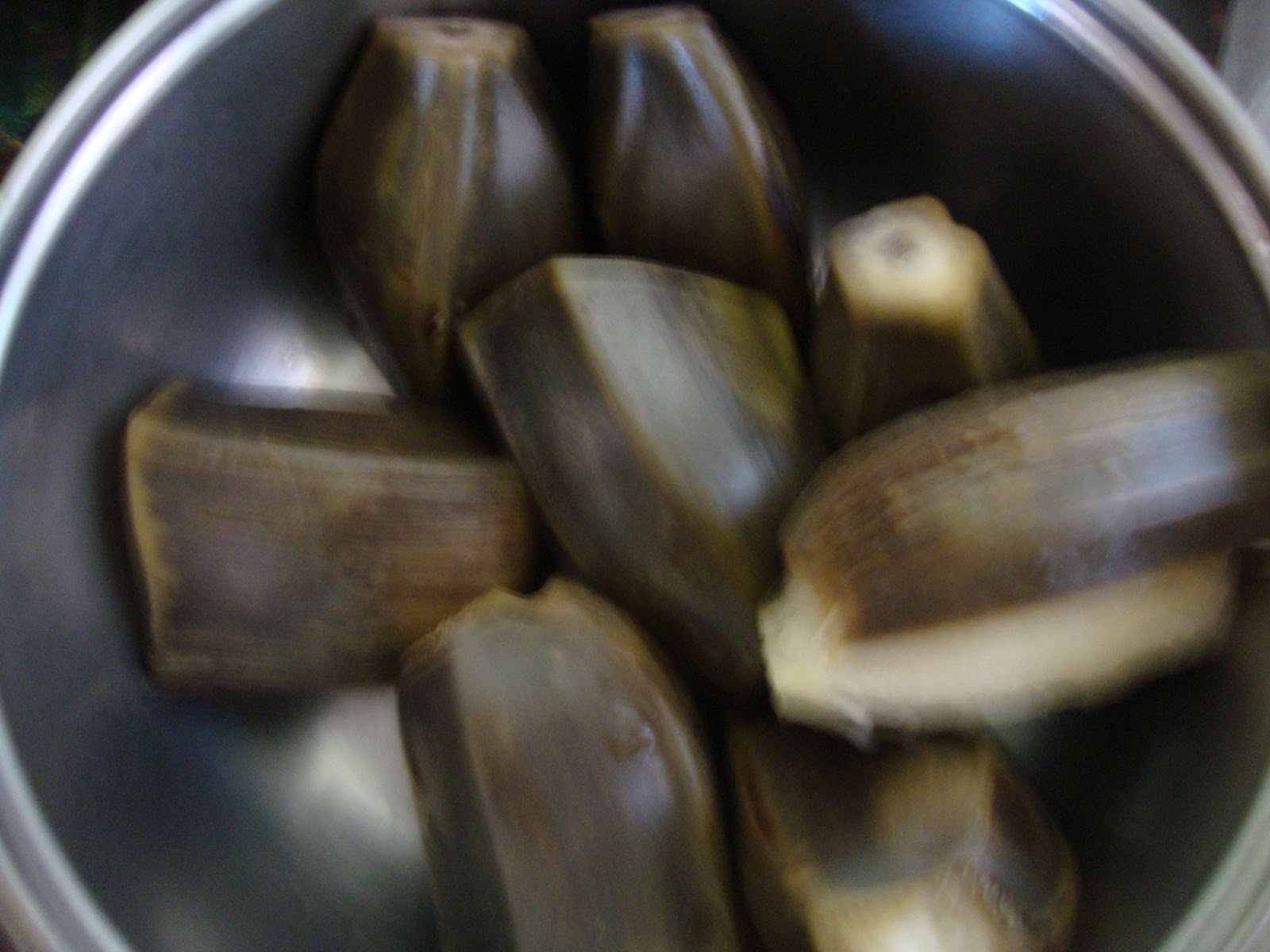 JEPS CREATIONS: VALAKKAI PODIMAS or PLANTIAN PODIMAS ( RAW BANANA )