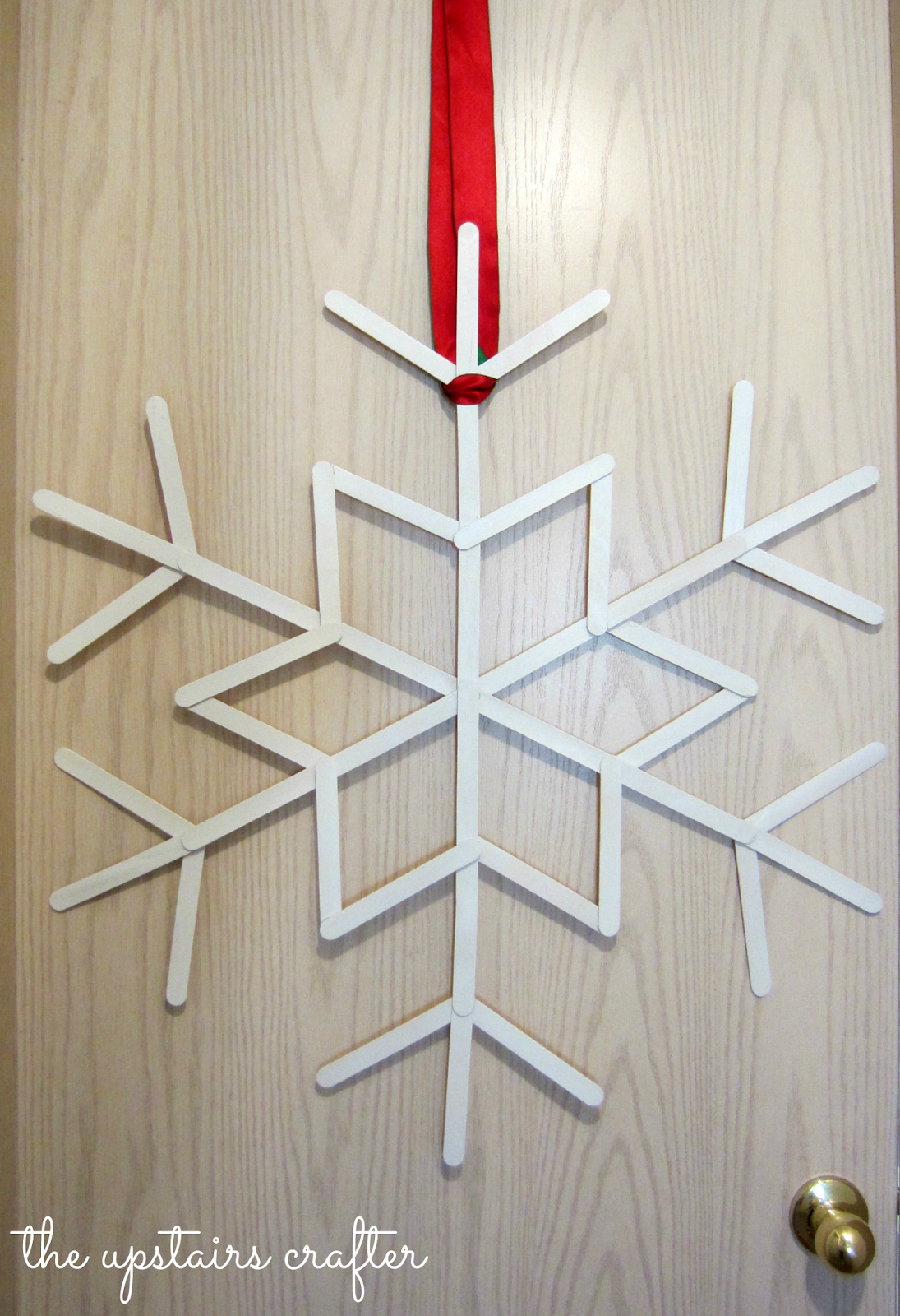 The Upstairs Crafter: DIY Popsicle Stick Snowflakes