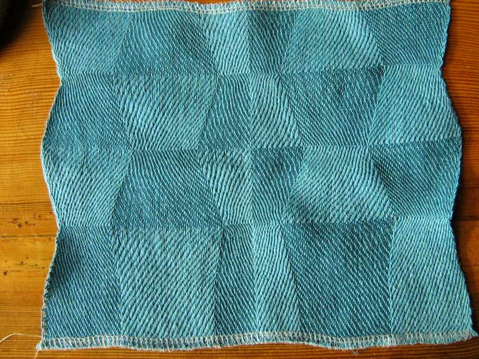 Kerstin's extras: Two-block turned twill sample