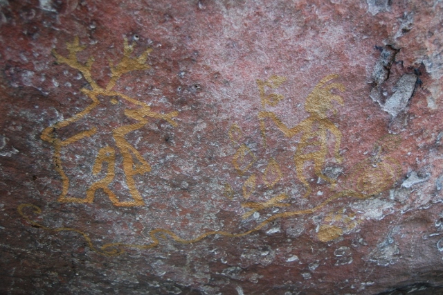 Hmm, a kim jest ten Cuthbert, z którym piliśmy miód? CUTHBERT'S CAVE ...