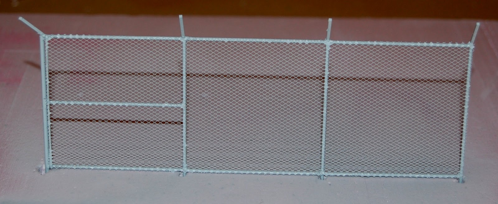 Miniature Wargaming: Chain Link Fence - WIP