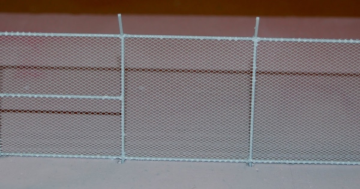 Miniature Wargaming: Chain Link Fence - WIP