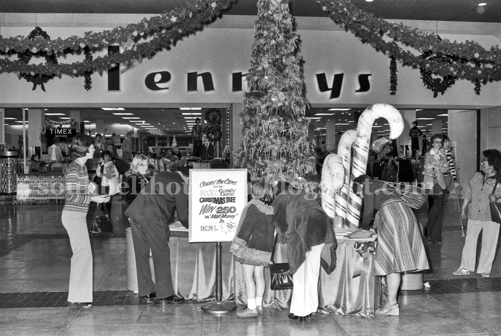 South Belt Houston Digital History Archive: Christmas at Almeda Mall 1976
