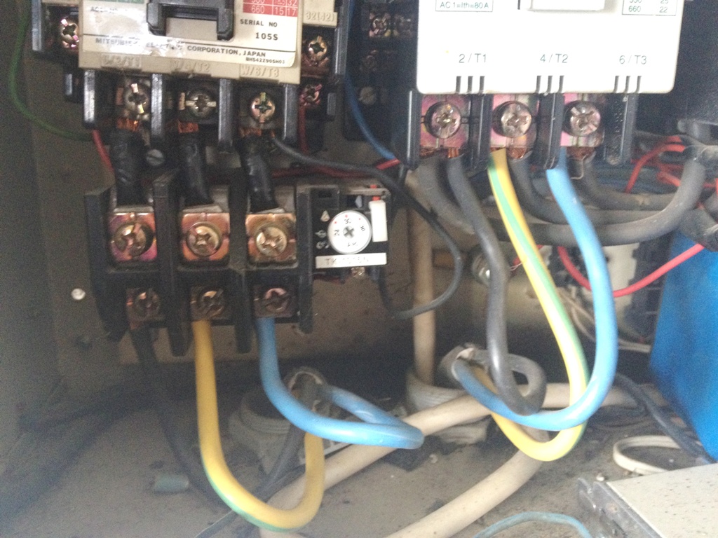 ΗΛΕΚΤΡΙΚΟΙ ΠΙΝΑΚΕΣ - ΑΥΤΟΜΑΤΙΣΜΟΙ: ΑΝΤΙΚΑΤΑΣΤΑΣΗ ΠΑΛΙΟΥ ΠΙΝΑΚΑ ΜΕ ΚΑΙΝΟΥΡΙΟ