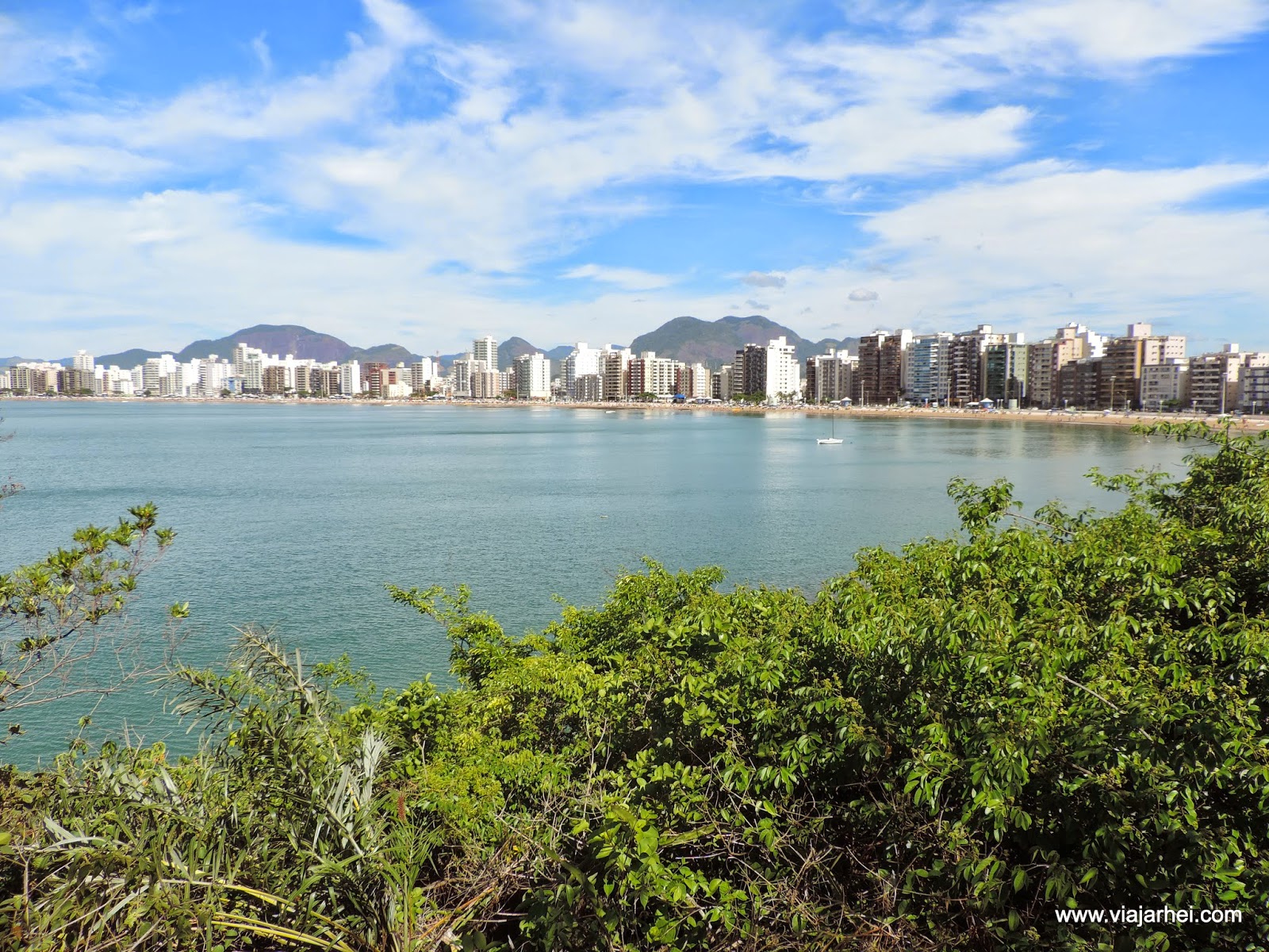 Trilha do Parque Natural Municipal Morro da Pescaria - Praia do Morro ...