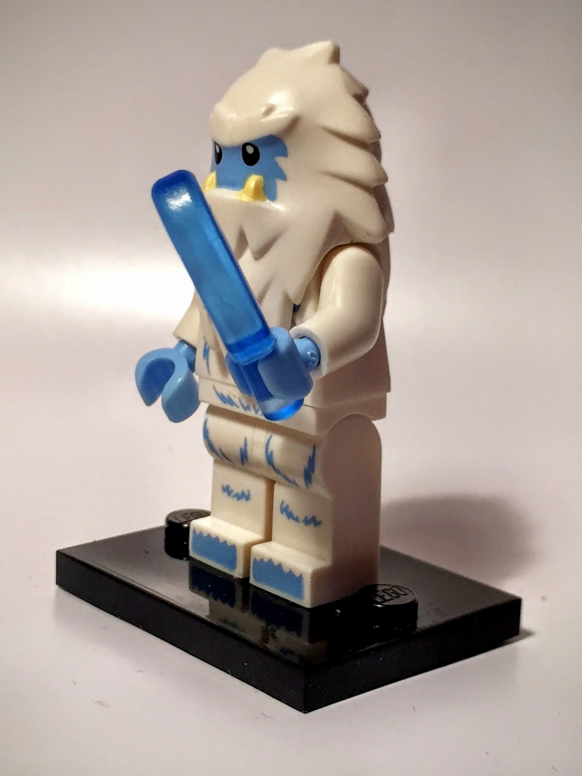 Lego Minifigure pictures: Lego Minifigure Series 11 Yeti