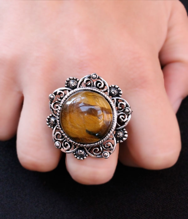 Jaya Hanaé - Moda | Complementos | Joyas: Sortijas: personalidad en las ...