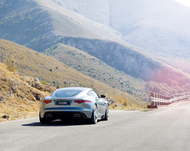 Splendour eye: When Design and Technology meet Future - Jaguar C-X16