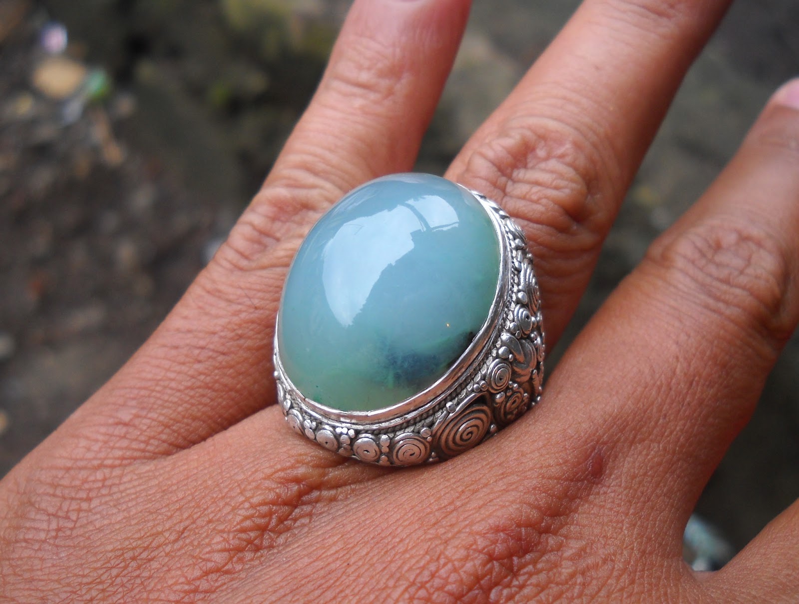 Ide Istimewa Batu Biru, Motif Baru!