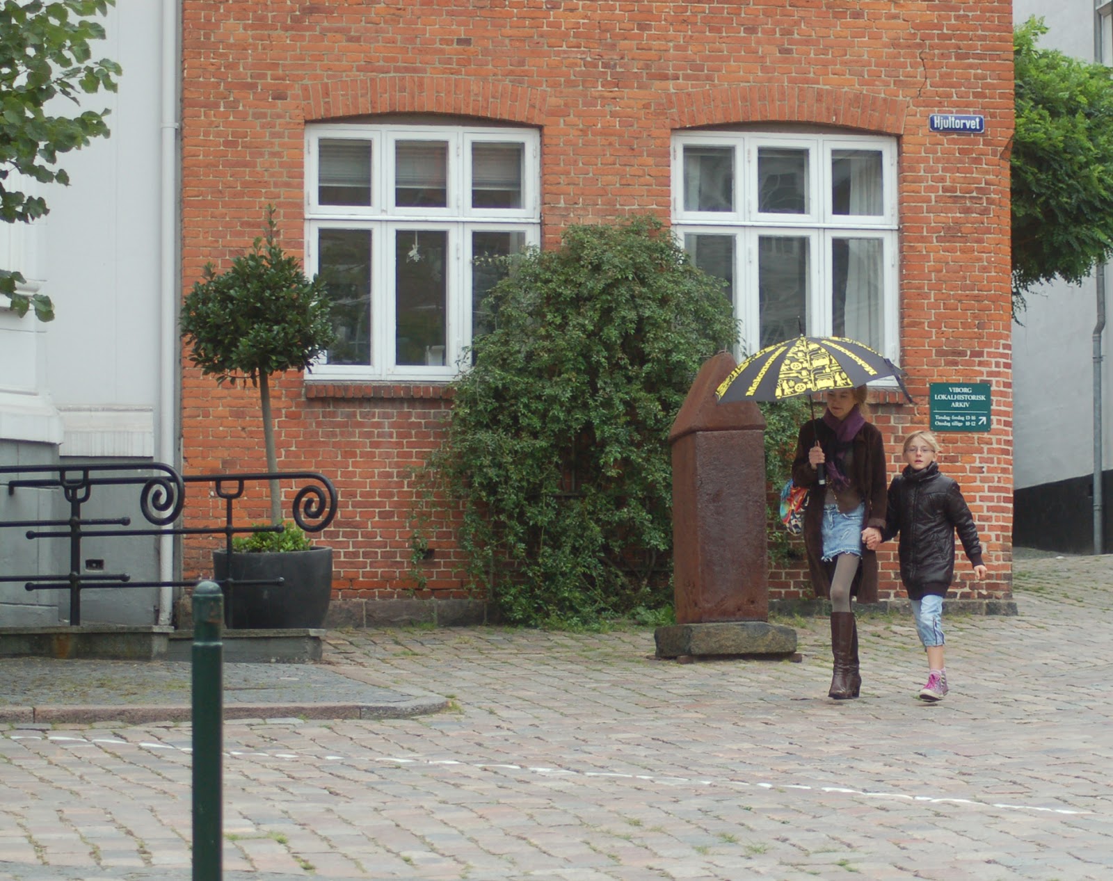 Thyra: Viborg - the town upon the hills with the shrine