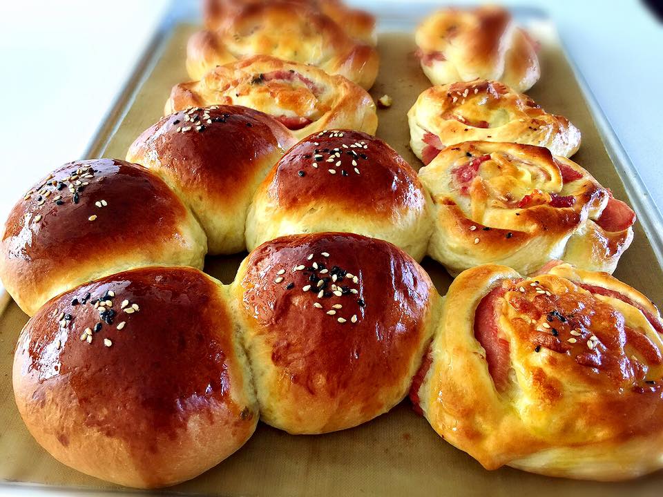 Sponge bread - 海绵面包 - By Fiona lau | Baking's Corner WorkShop