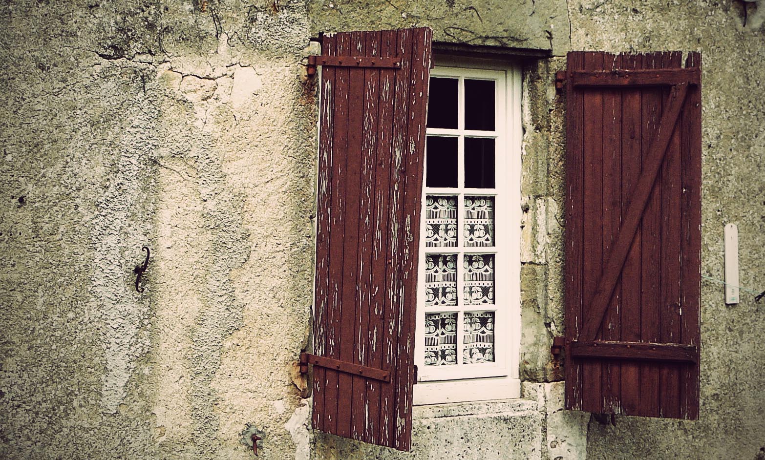 somoxnatura: La Teoría de la Ventana Rota