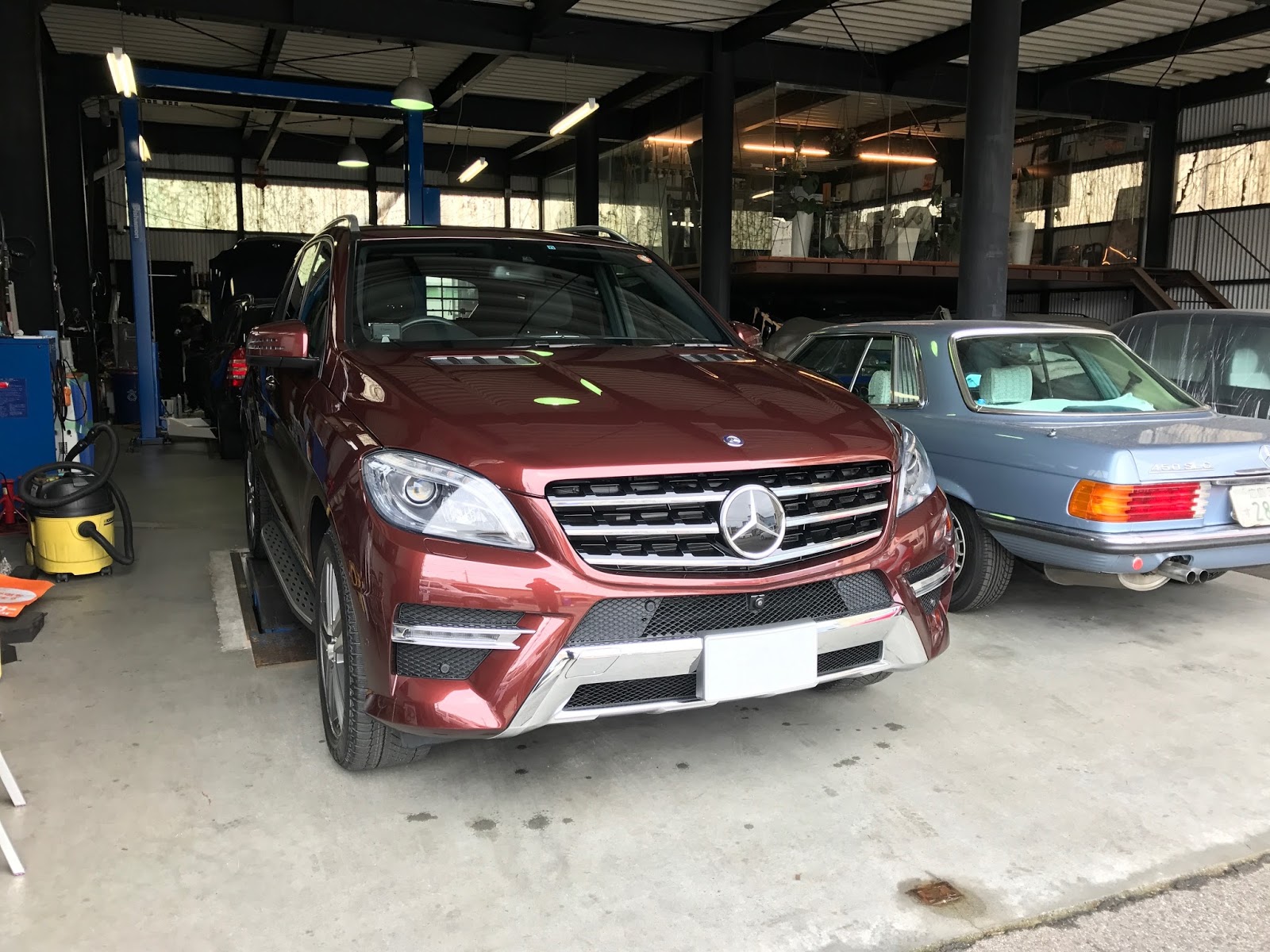 Complete 広島のメルセデス・ベンツ専門店: W166 ML350 納車