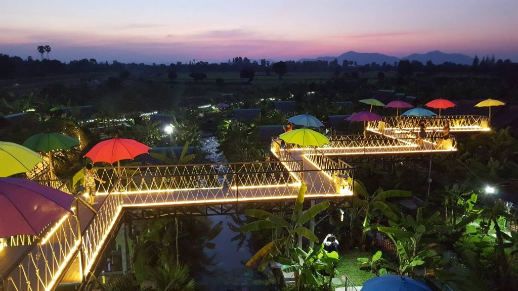 ของโบราณ: Banana Farm :Thailand : บานาน่าฟาร์ม อ.พนมทวน จ.กาญจนบุรี