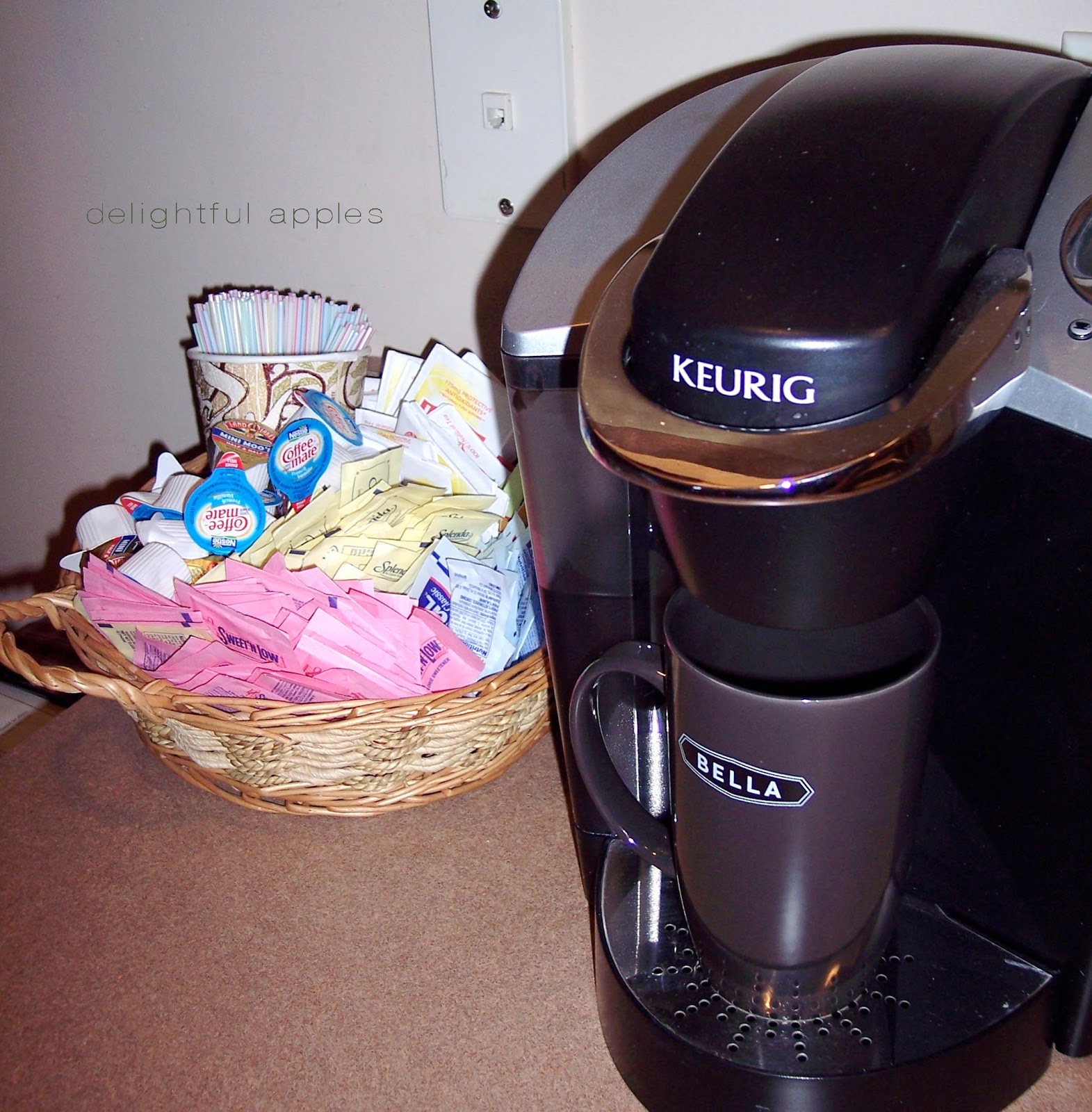 delightful apples: The Kitchen