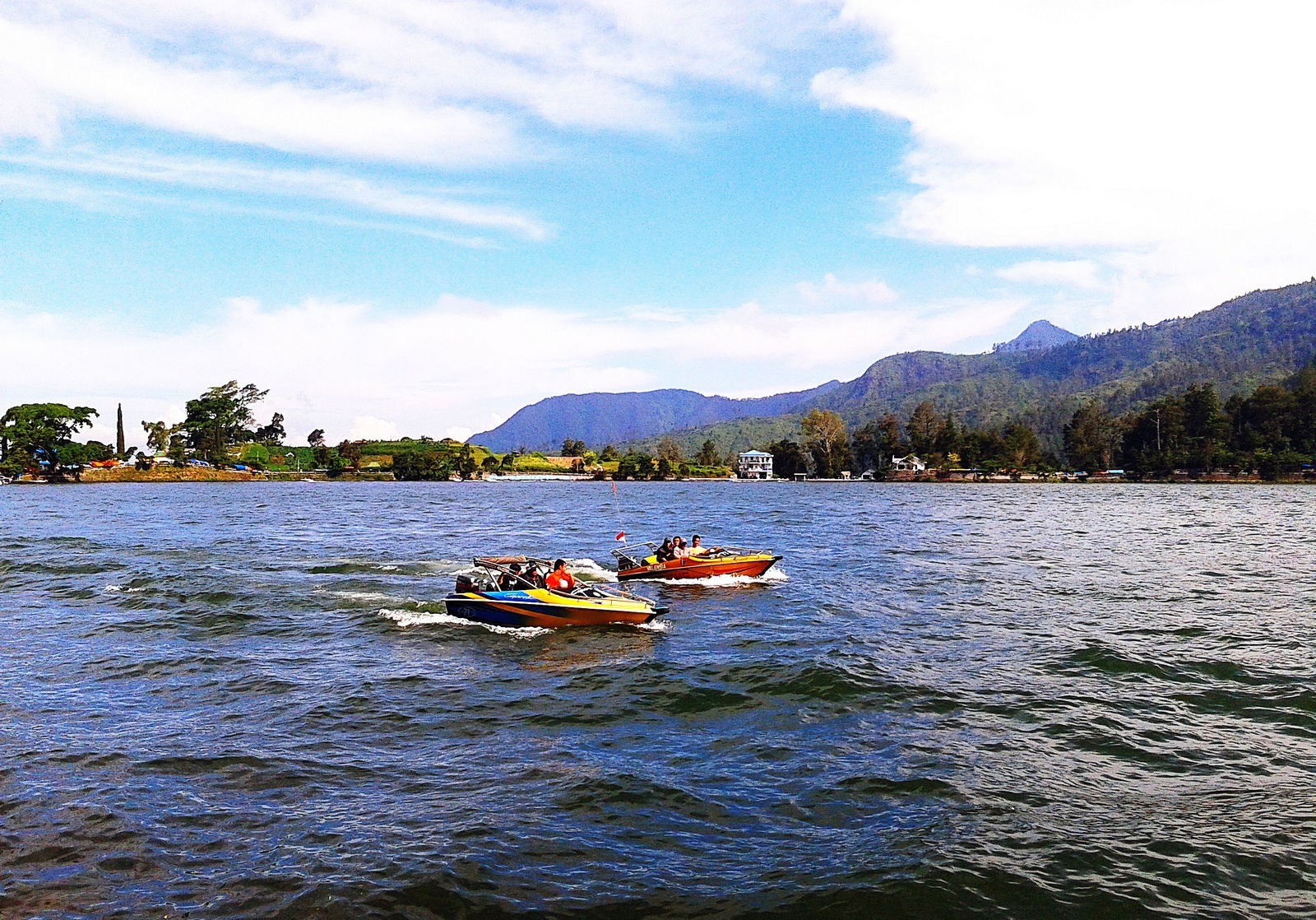 JUAL SPEED BOAT TELAGA SARANGAN: SPEED BOAT MURAH TELAGA SARANGAN