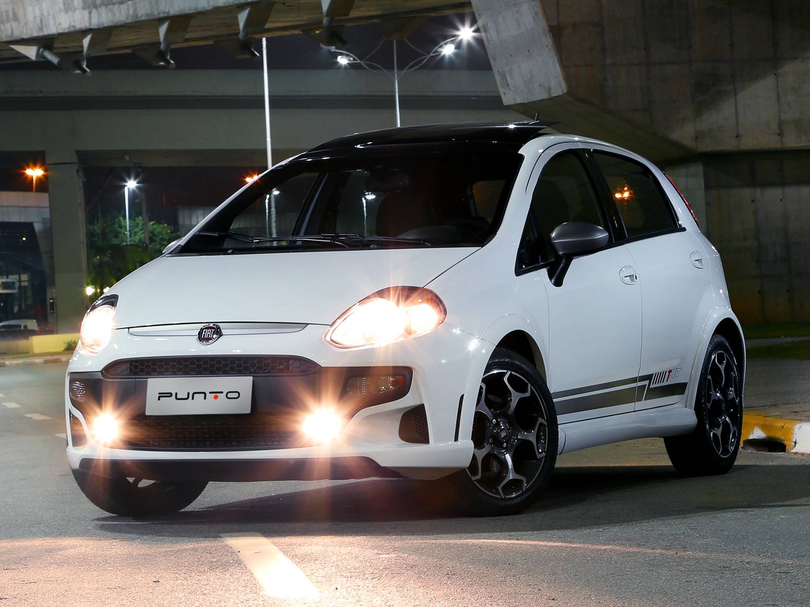 Fiat Punto T-Jet: esportivo turbinado chega ao fim em 2016 | CAR.BLOG.BR