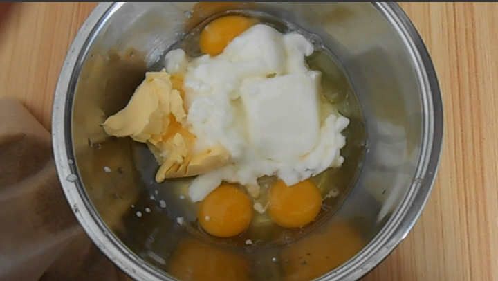 Makes homemade easy, affordable and delight-licious!: The BEST Semolina ...