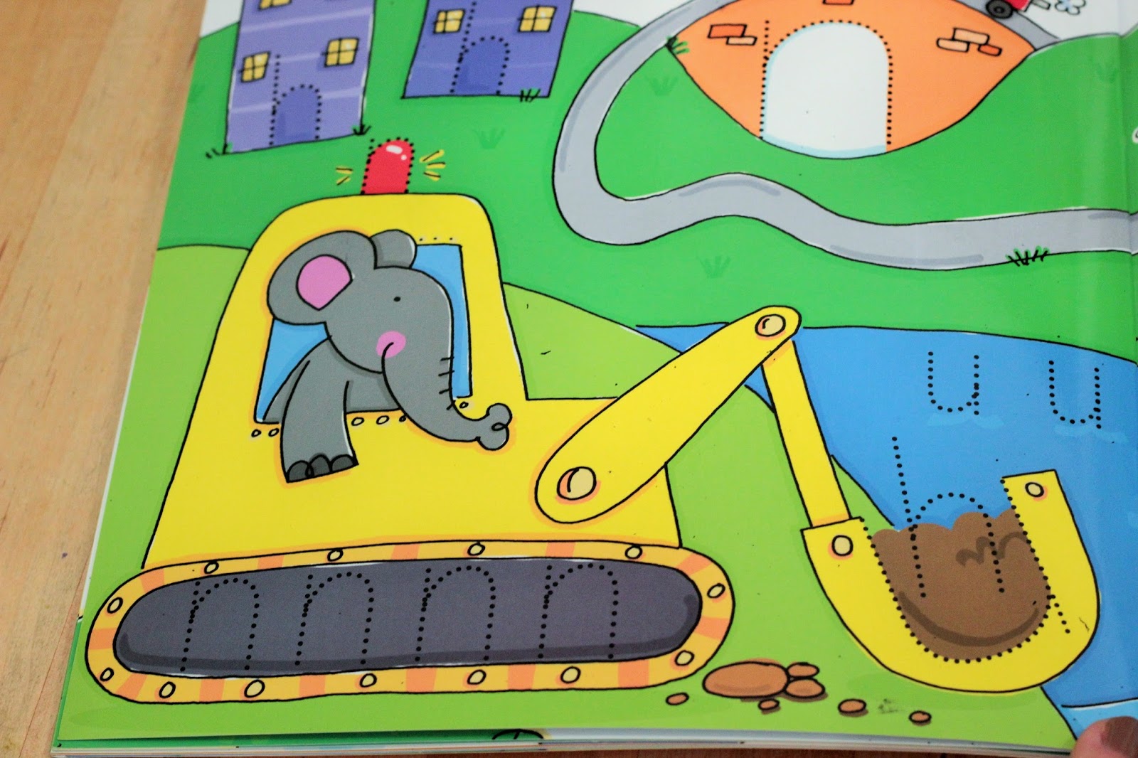 On vous fait découvrir la collection {je trace, j'efface} des éditions ...