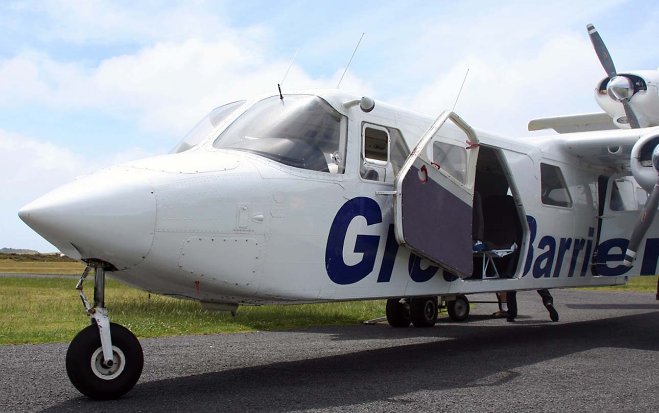 nhungdoicanh: Britten-Norman Trislander