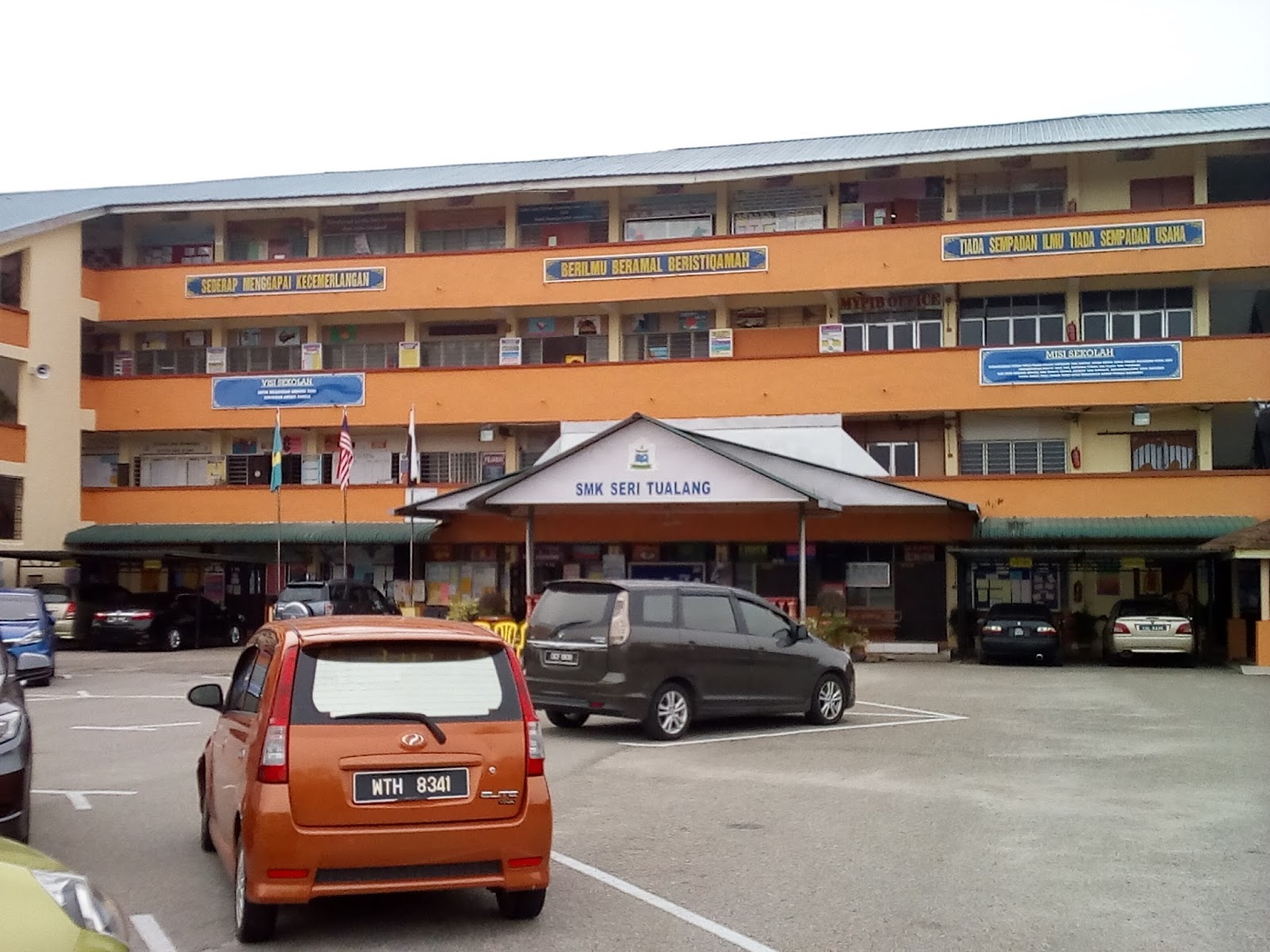 Gerbang Kualiti Pendidikan: SMK Seri Tualang mendapat pengiktirafan 'IB ...