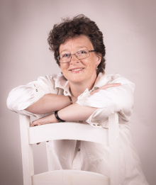 The Wizard's Cauldron - Author Interview Blog