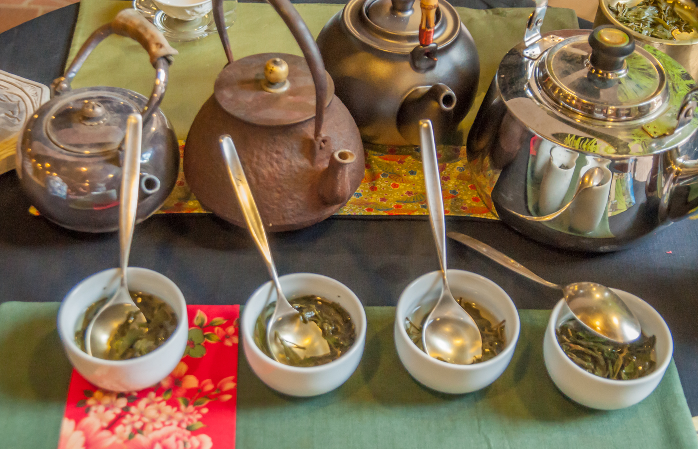 Tea Masters: From bitter to sweet, 3 tea classes