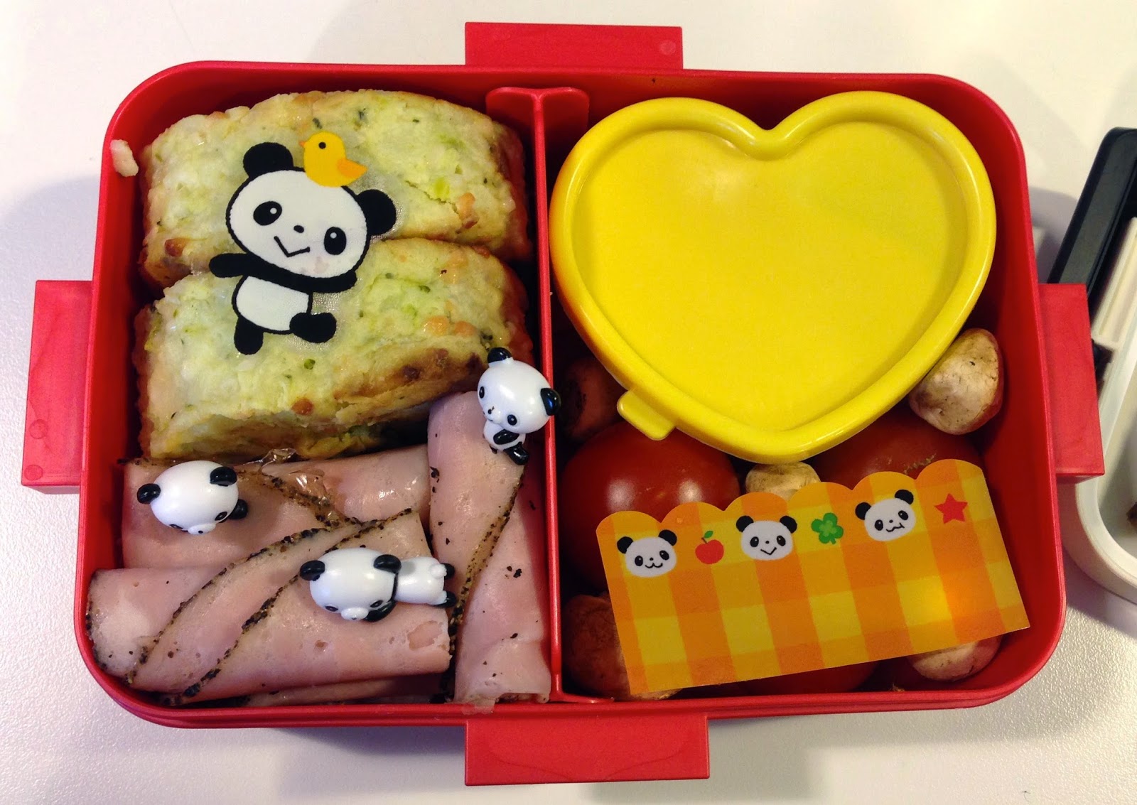 lyktabento: Panda bento