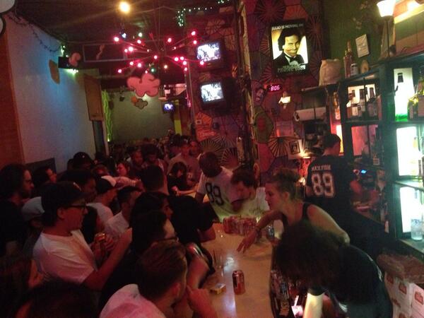 EV Grieve: A little after 8 pm at Max Fish