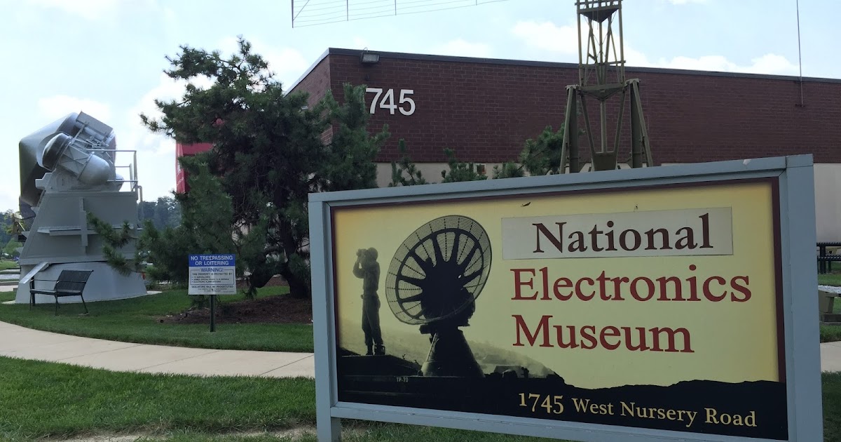 Autumn Walk @ Emerson: National Electronics Museum (Linthicum Heights, MD)