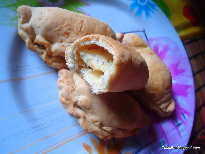 That's Eat!: ΠΙΡΟΣΚΙ ΜΕ ΠΑΤΑΤΑ ΚΑΙ ΦΕΤΑ - POTATO & FETA CHEESE ROLLS