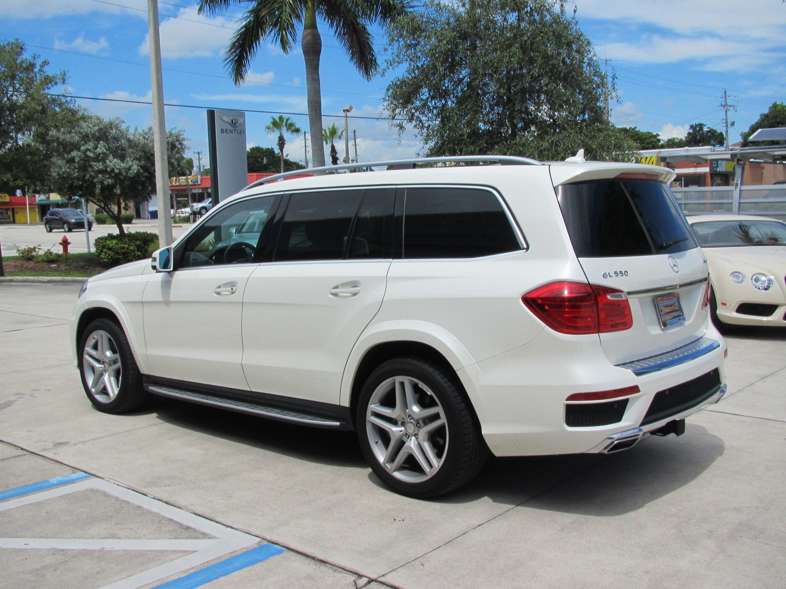 2014 Mercedes-Benz X164 GL550 Diamond White | BENZTUNING