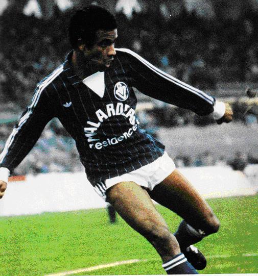 Soccer Nostalgia: Old team and match Photographs-Part 5