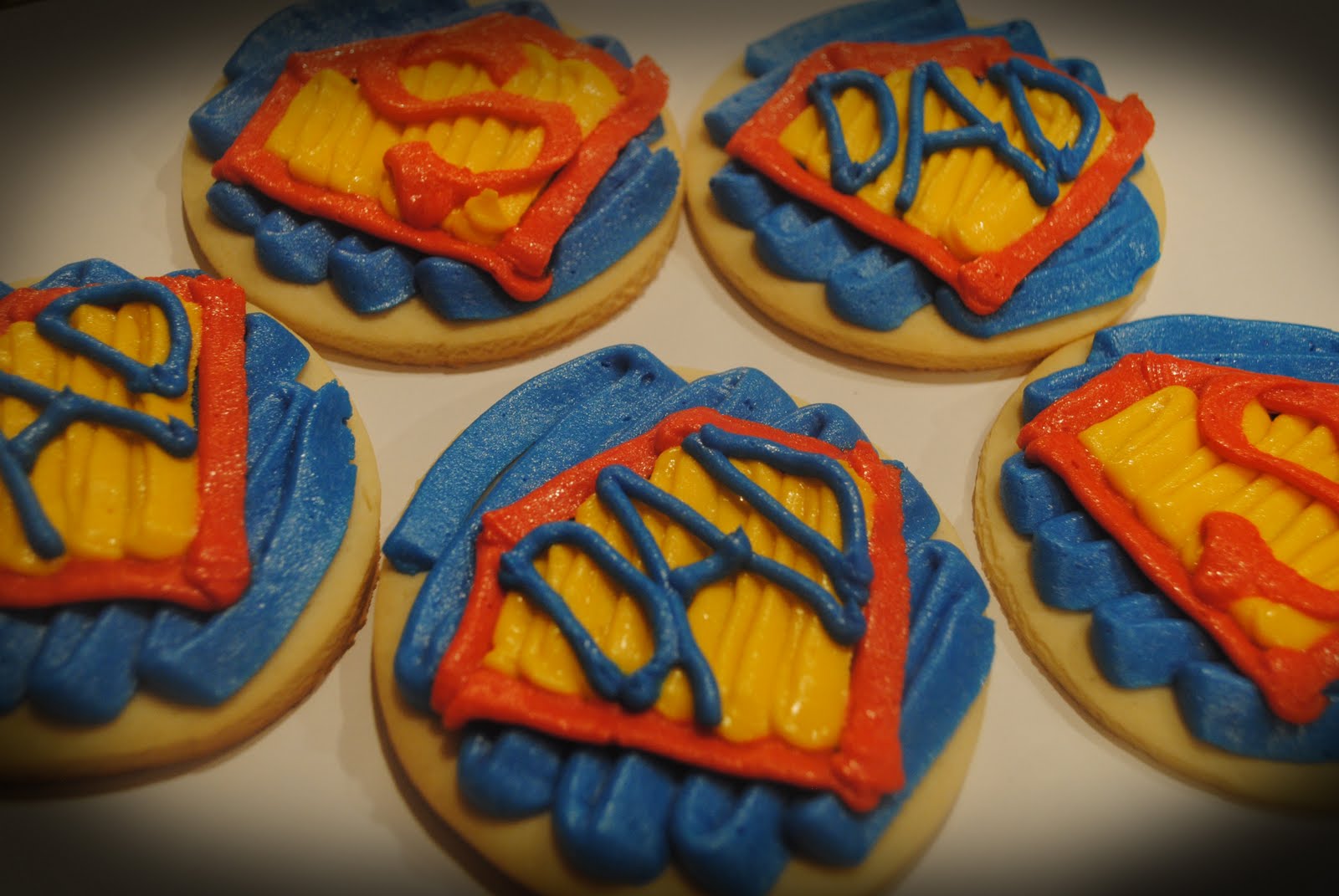 Candace's Cookie Creations: "SuperDAD" Father's Day Cookies