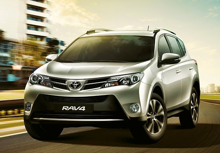 Toyota RAV4 estreia novidades na linha 2014
