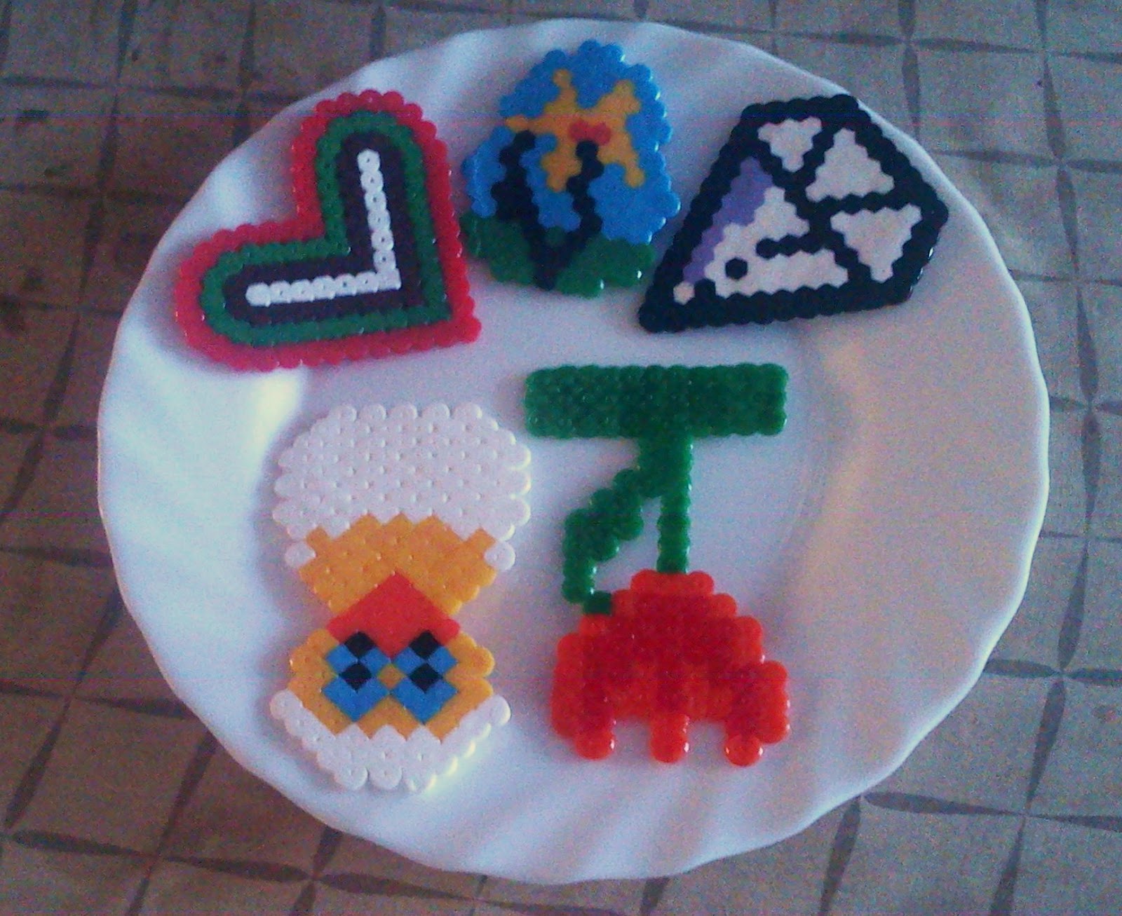 Coral - inn: Me and my sister's crafts - PYSSLA