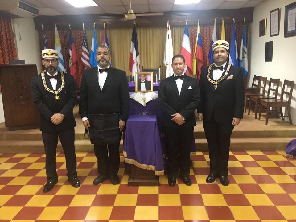 Respetable Logia Caballeros de Memphis No.50: TENIDA FUNEBRE ILUSTRE ...