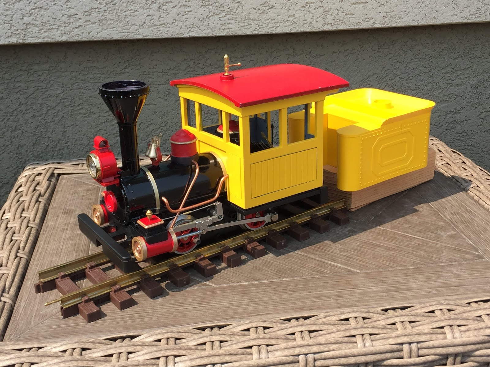 Nature's Wonderland Locomotive Kitbash