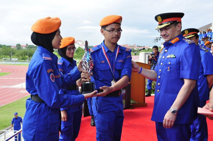 Jurnal JPAM UiTM Pahang (KOR SISWA SISWI PERTAHANAN AWAM UITM PAHANG ...