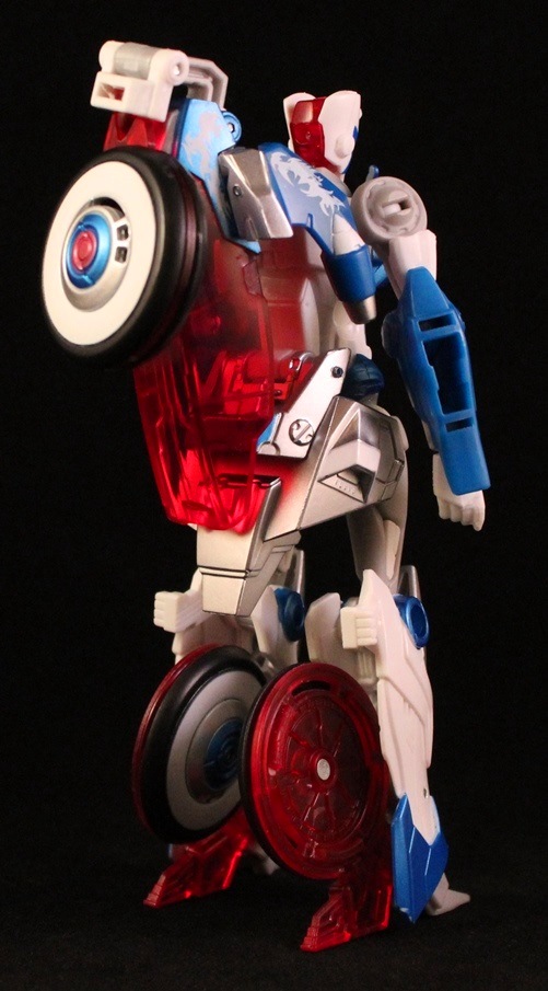 She's Fantastic: Transformer SDCC Exclusive COMBINER HUNTERS!