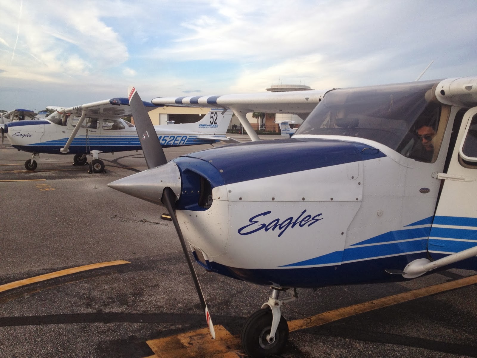From Private to Professional Pilot: Embry-Riddle Flight Training ...
