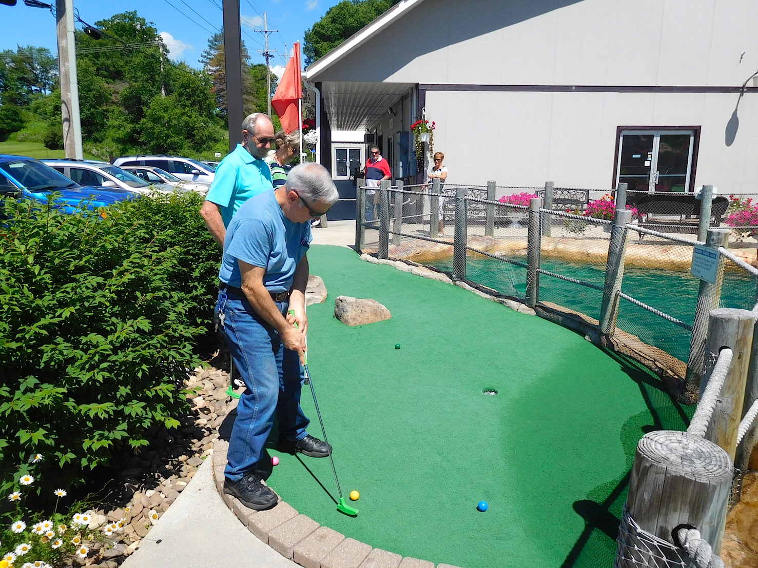 Life is Good : ): Miniature Golf