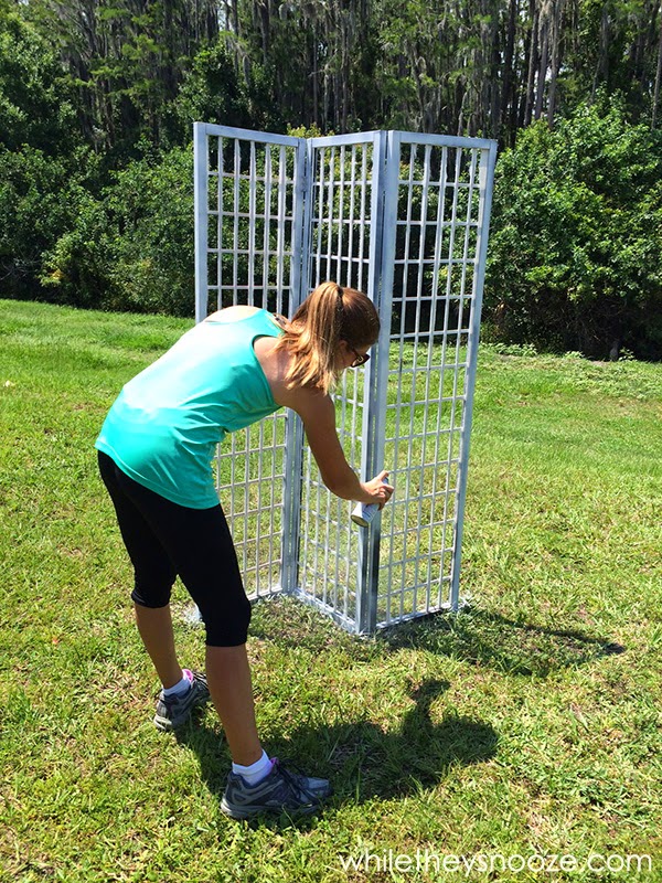 While They Snooze: DIY Outdoor Privacy Screen