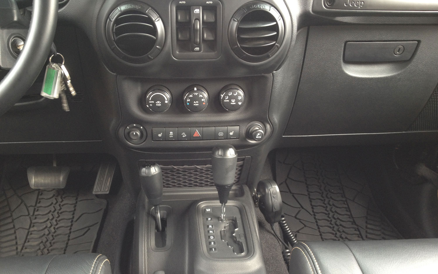 Cars Model 2013 2014: A Closer Look at the 2013 SRT Viper Aero and ...