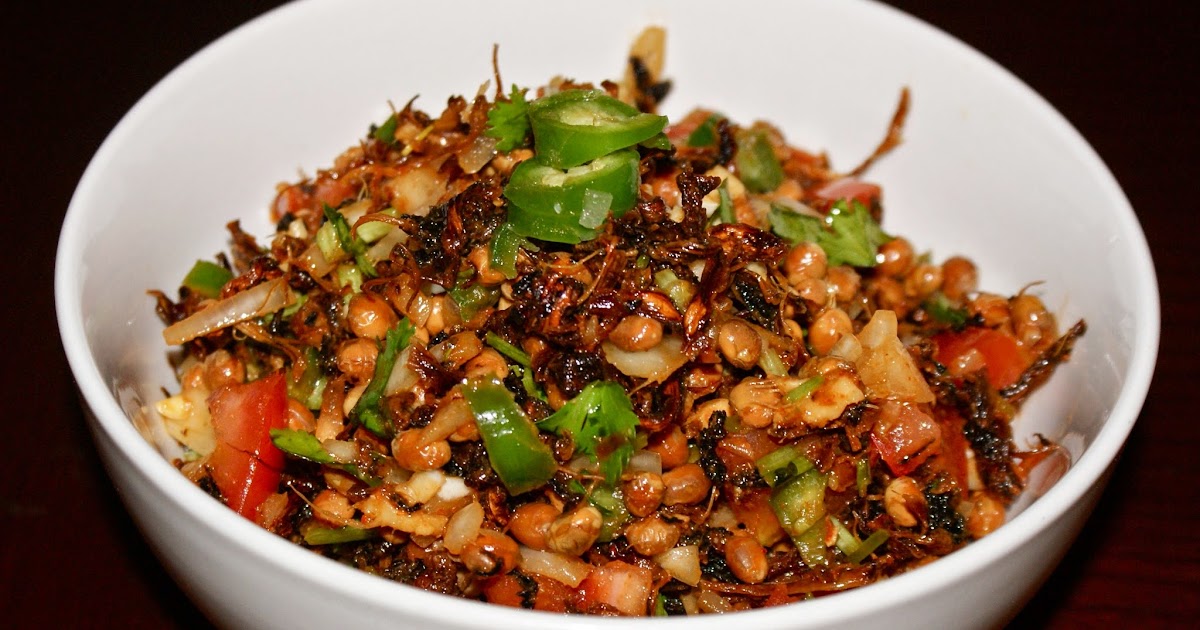 Nepali Tummy!!: Gundruk (Shinki) and Bhatmas Sadeko Recipe!